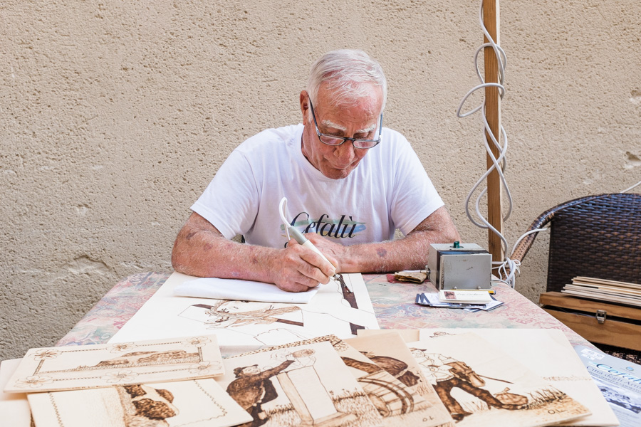 Muore a Cefalù l'artista Luigi Occhipinti - Sicilia L'Identità